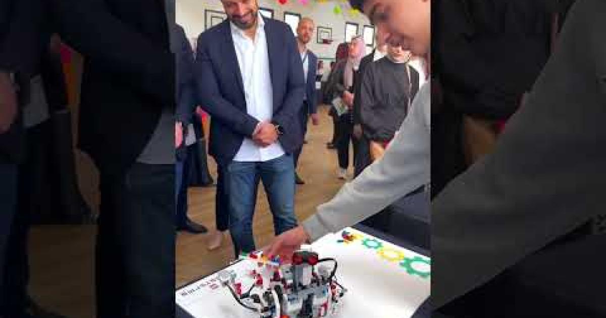 🤖 The Entrepreneurship & Innovation Expo🤖 Partnered with Zain Jordan ...